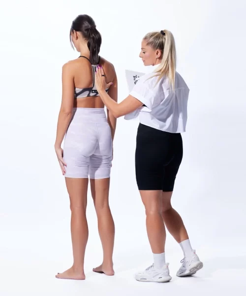 DIAGNOSIS OF POSTURE AND MOVEMENT - Body & Mind